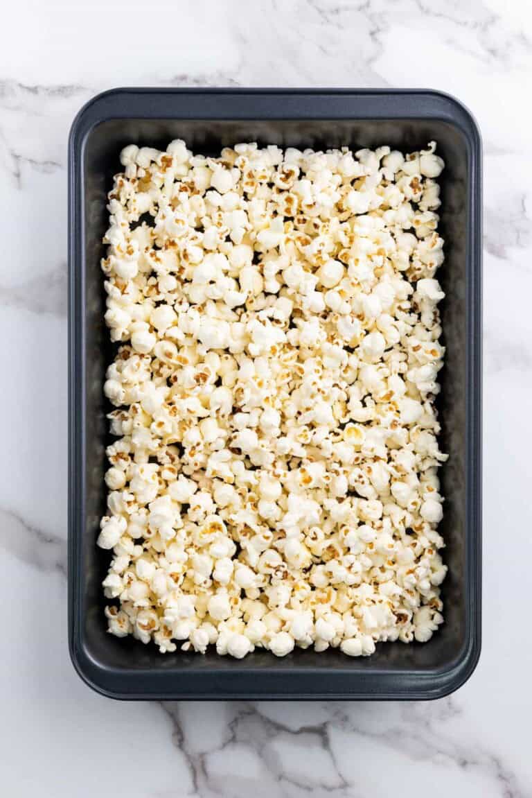 Christmas Popcorn - Three Kids, Three Cats, and a Husband