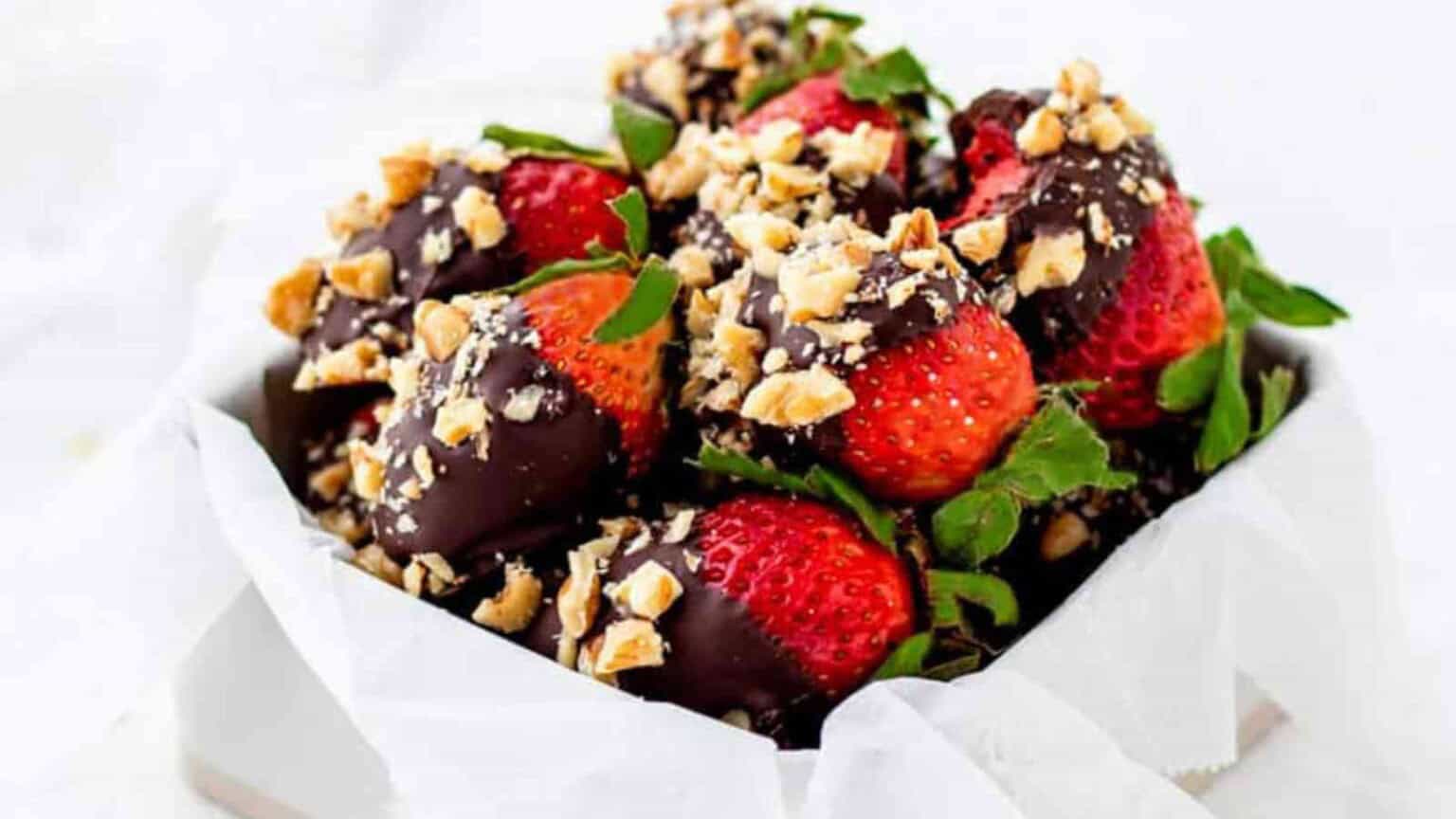 21 Romantic Strawberry Desserts for Valentine’s Day - Three Kids, Three ...