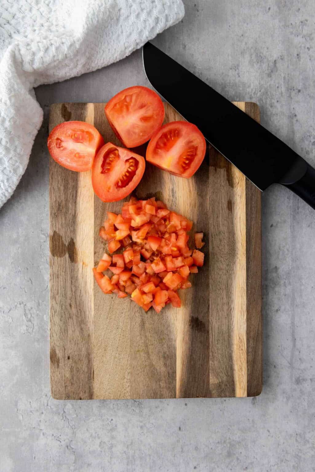 5-Minute Zesty Tomato Salsa - Three Kids, Three Cats, and a Husband