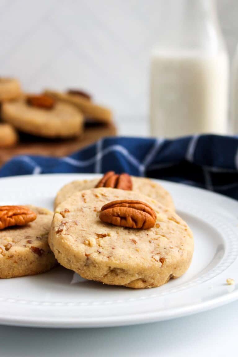 Buttery Pecan Cookies - Three Kids, Three Cats, and a Husband